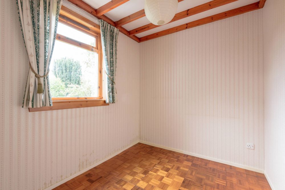 Property details - www.parissteele.com