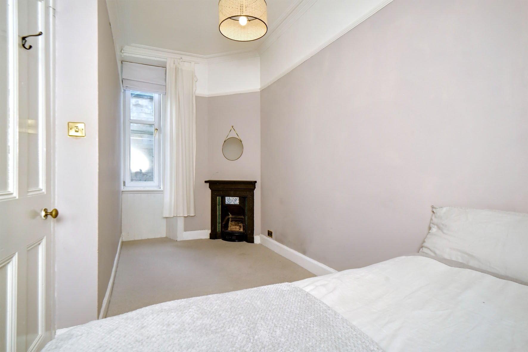 160/4 Easter Road, Leith, Edinburgh, EH7 5RL - Solicitors & Estate Agents